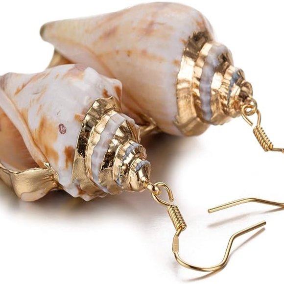 Zara | Jewelry | Zara Seashell Gold Earrings | Poshmark